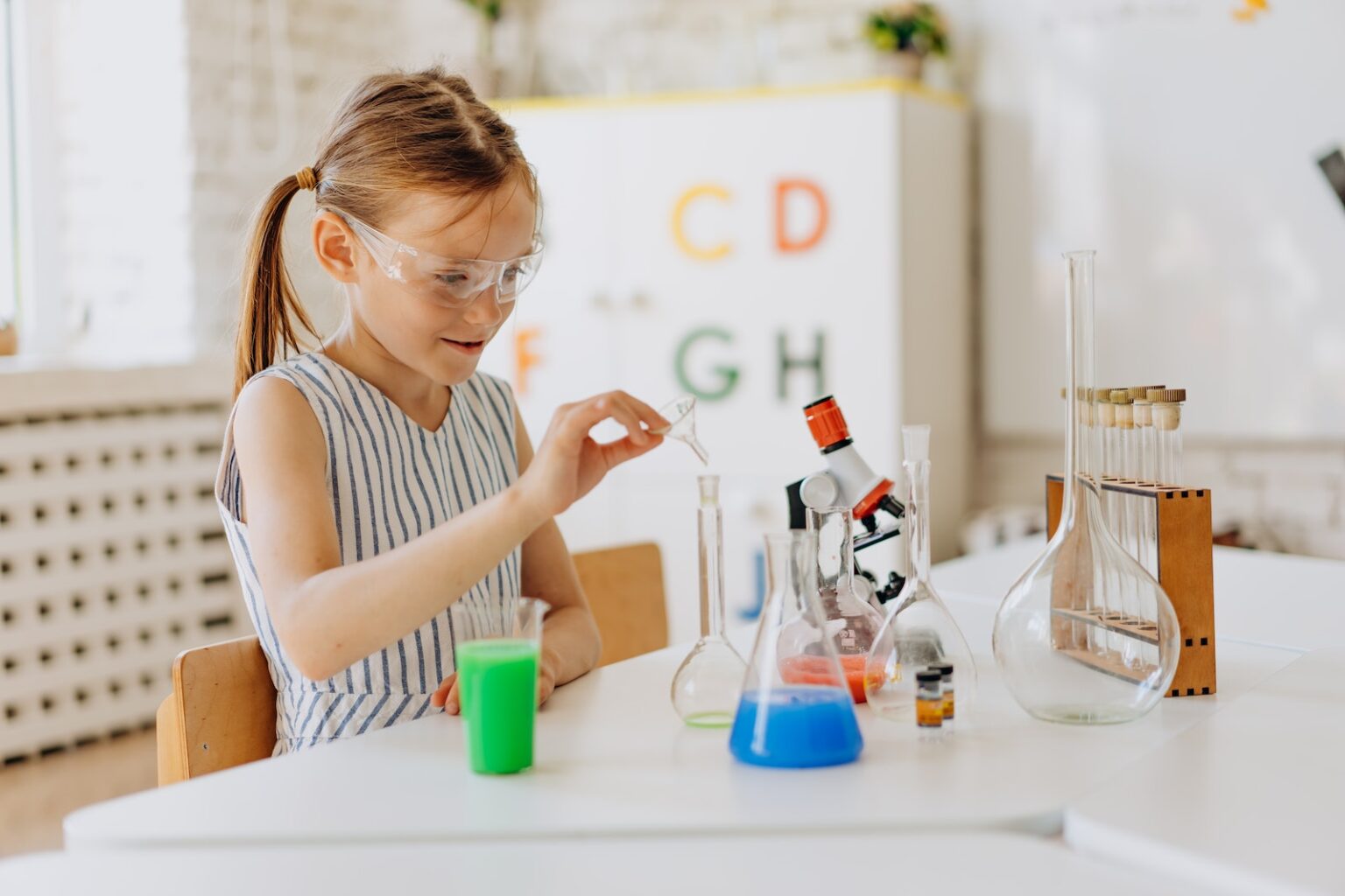 3 Easy Homemade Experiments That Every Little Kid will Love - Little ...